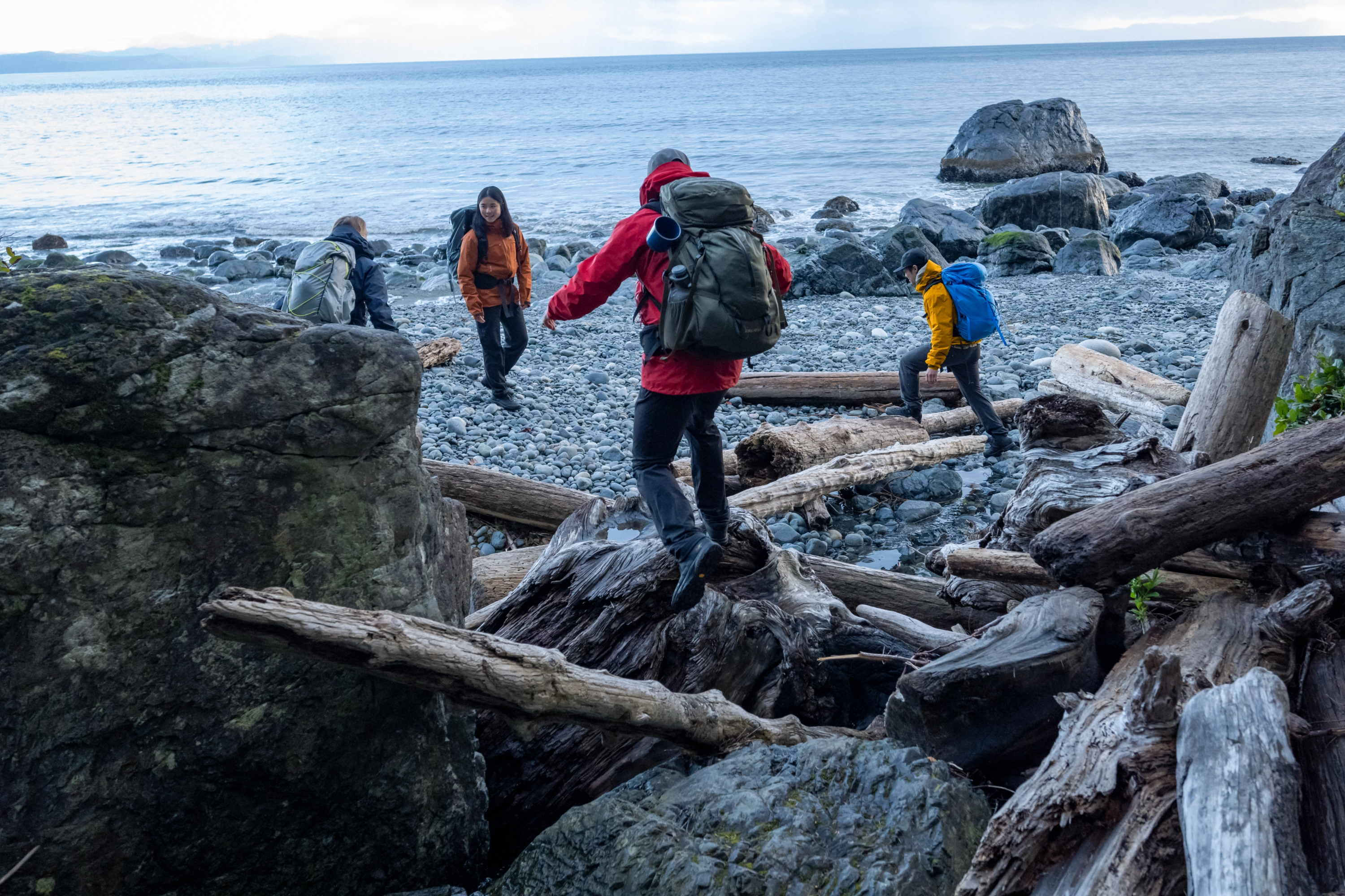 Outdoor Clothing, Technical Outerwear, & Accessories | Arc'teryx