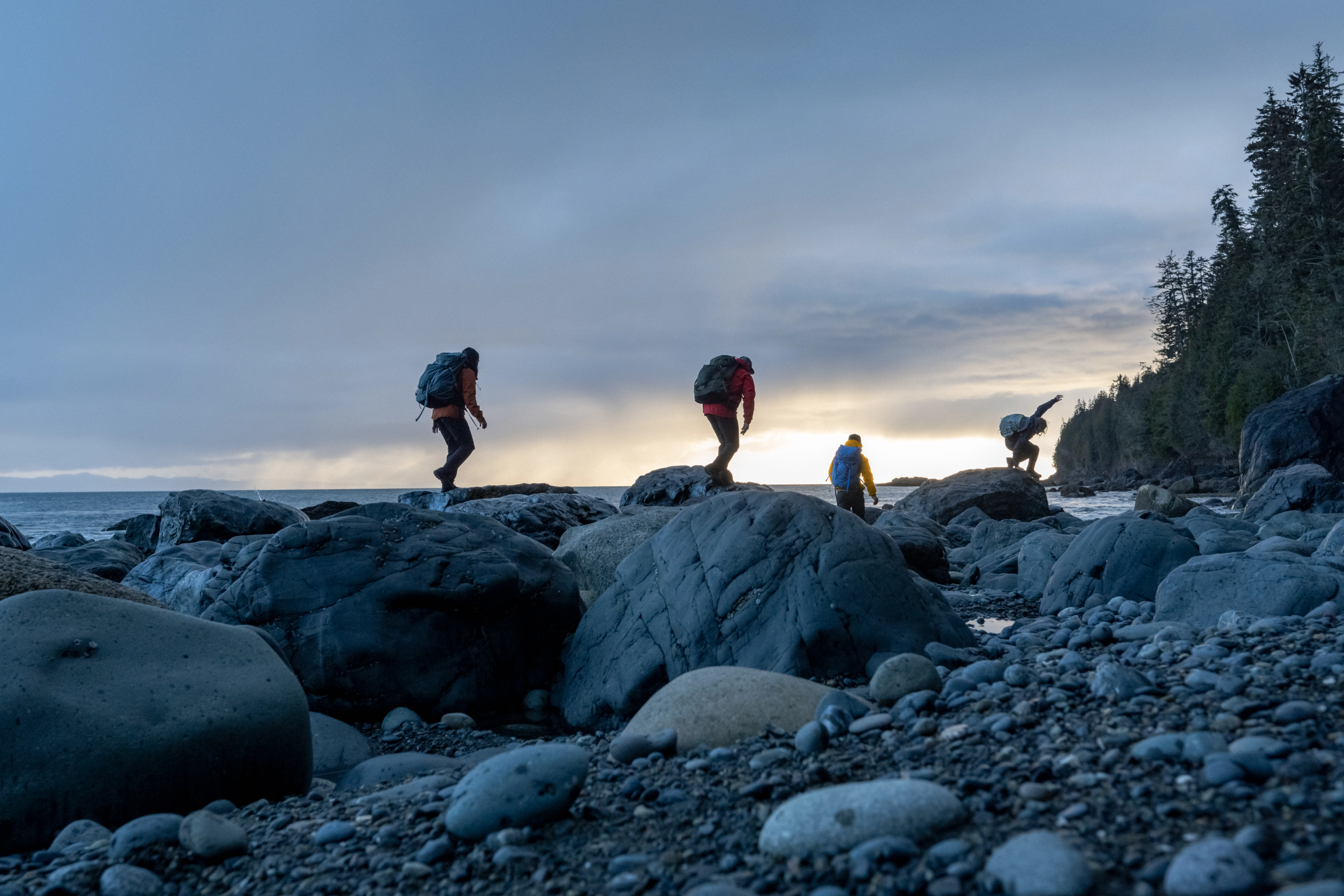 Outdoor Clothing, Technical Outerwear, & Accessories | Arc'teryx